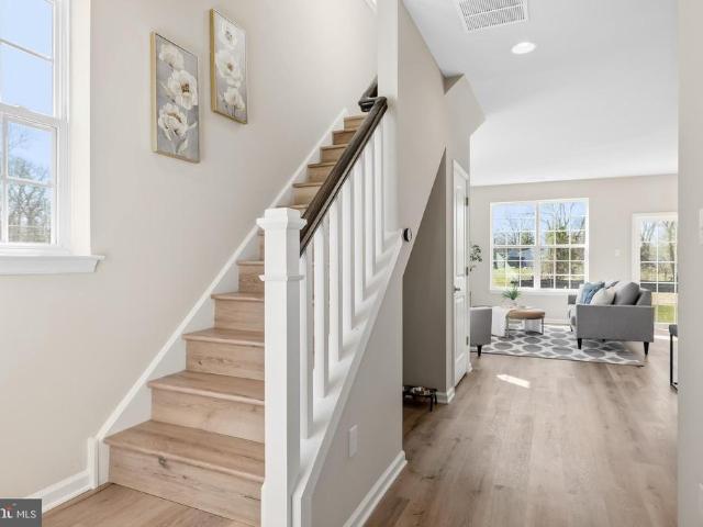 385 n tuckahoe road # 969 woodview court
