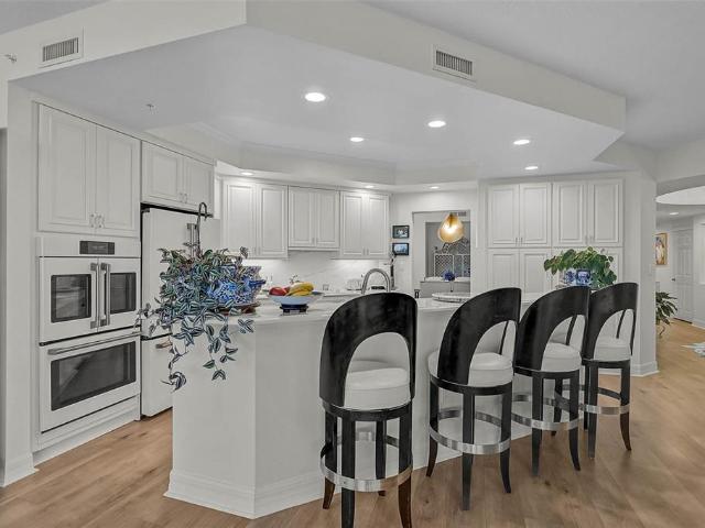 385 N Point Rd, Unit 304, Osprey, FL 34229 | MLS #A4678