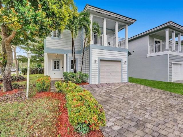 385 NE 31st Ave, Homestead, FL 33033