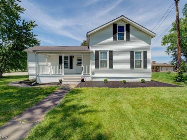385 S Center St, Lagrange, OH 44050