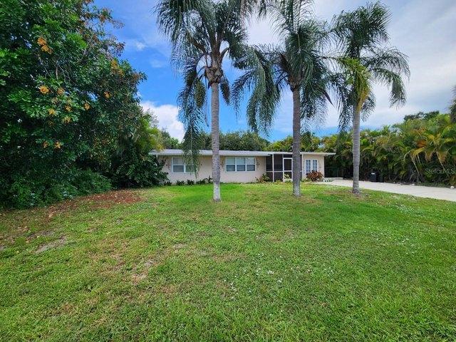 385 Pelican Rd, Venice, FL 34293