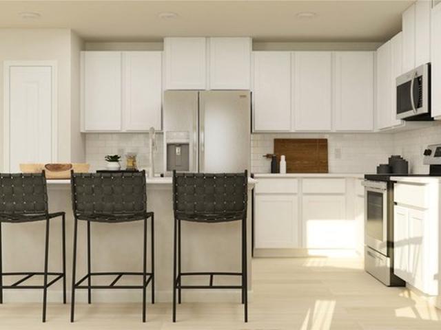 385 W 18th St, Kannapolis, NC 28081