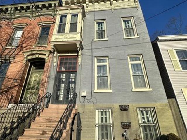 385 Washington Ave, Albany, NY 12206