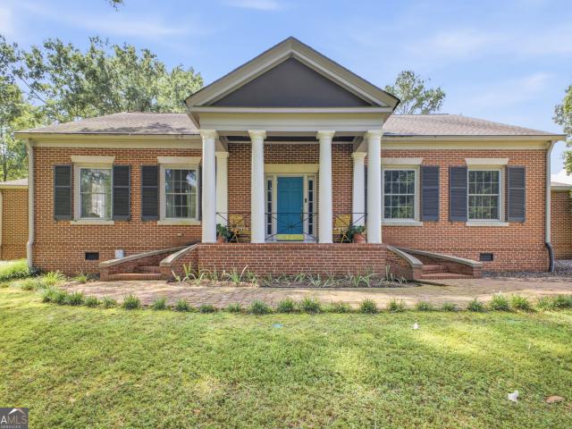 385 Tavern Lane