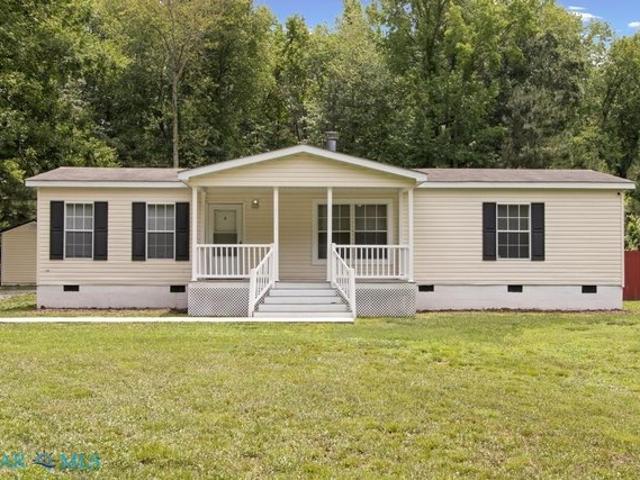 3864 Cappahosic Rd, Gloucester, VA 23061