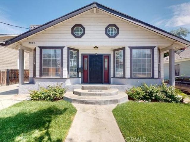 3864 Pine St, Riverside, CA 92501