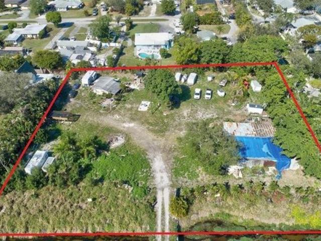 3865 Aladdin Ave, Boynton Beach, FL 33436
