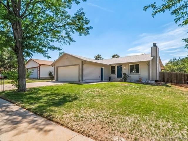 3865 S Nucla St, Aurora, CO 80013