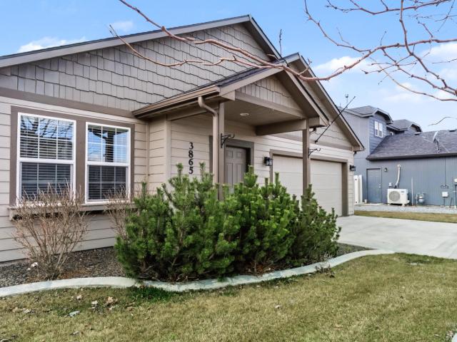 3865 S Windy Ridge Dr, Nampa, ID 83686 | Compass