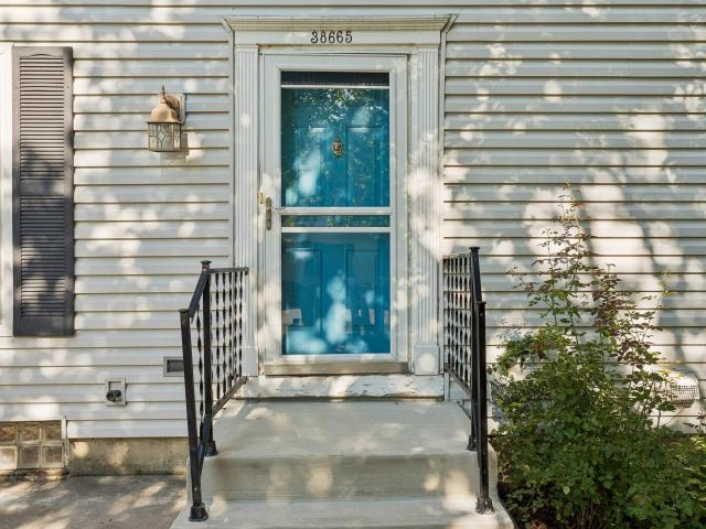 38665 Bayside Ct Court