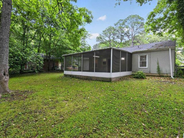 3866 Sherwood Drive