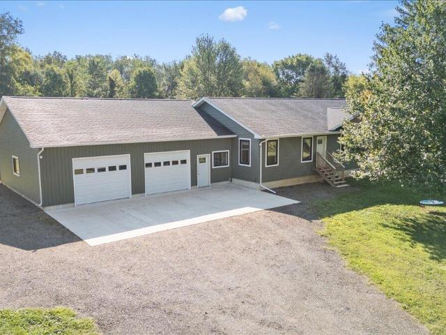 3867 Edgar Road