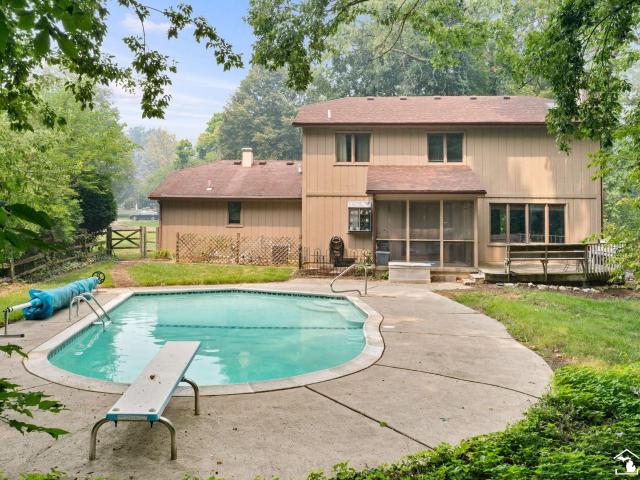 3867 Timber Creek Street