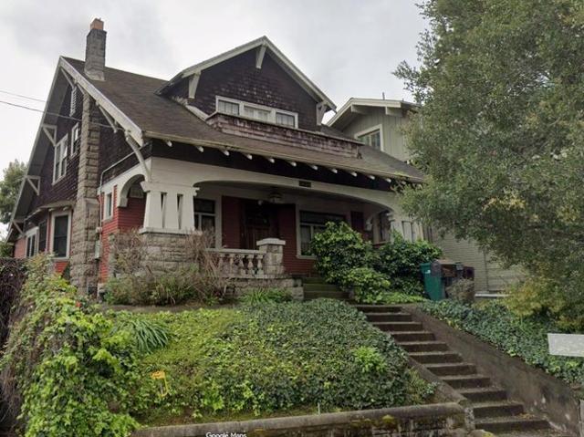 3868 Greenwood Ave, Oakland, CA 94602