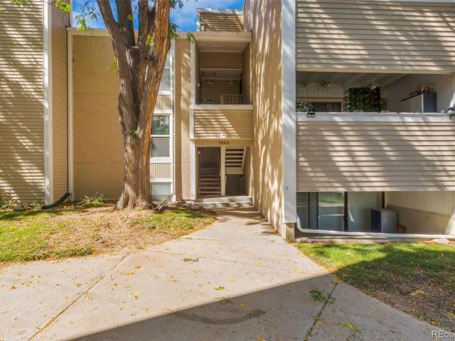 3868 S Fraser St, Unit M09, Aurora, CO 80014 | MLS #1801