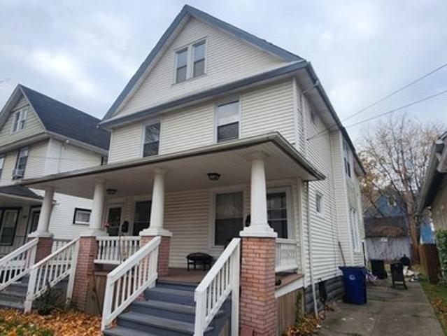 3868 W 19th St, Cleveland, OH 44109