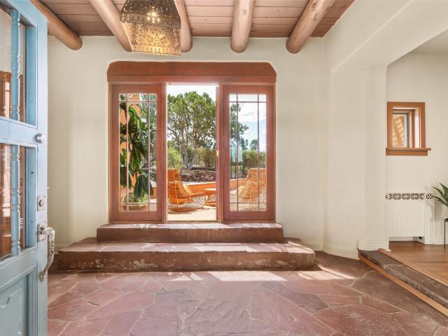 3869 Old Santa Fe Trail