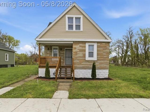 3869 Harding St, Detroit, MI 48214