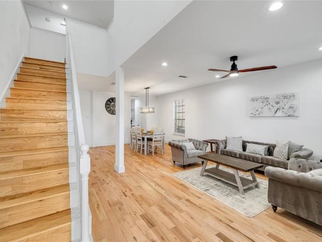 3869 Pinebluff Lane