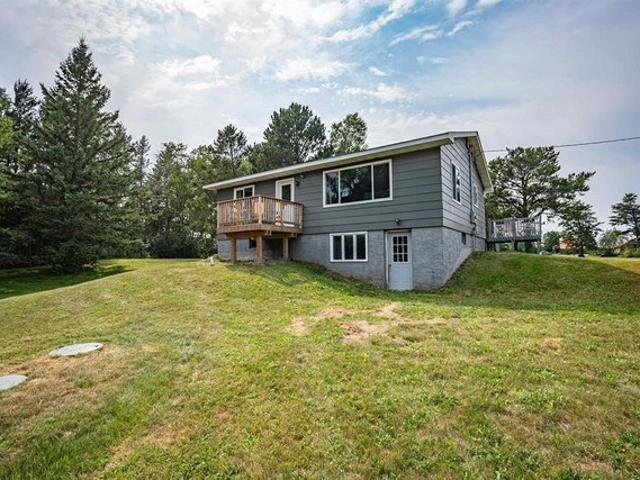 3869 Sandberg Rd, Duluth, MN 55810