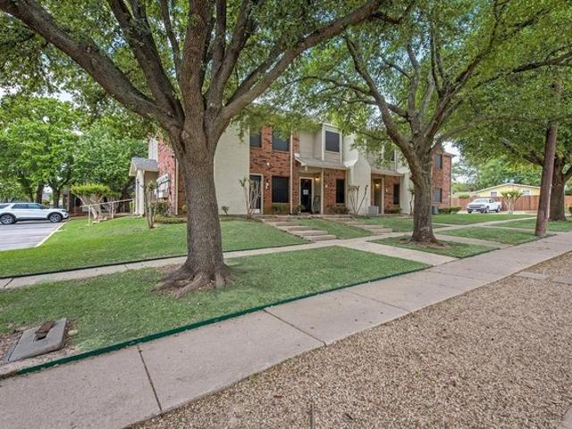 3860 Evergreen St, Irving, TX 75061