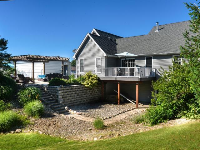 3860 Gateway Lane