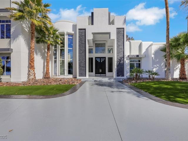 3860 Hildebrand Ln, Las Vegas, NV 89121 | MLS #2734 | Compass
