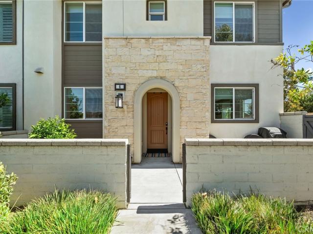 3860 S Oasis Paseo 6