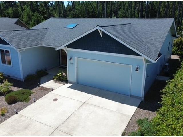 3861 nandina dr