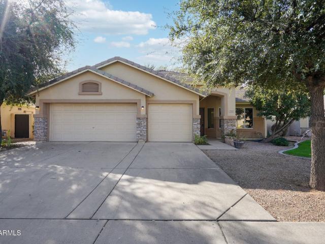 3861 e aspen way