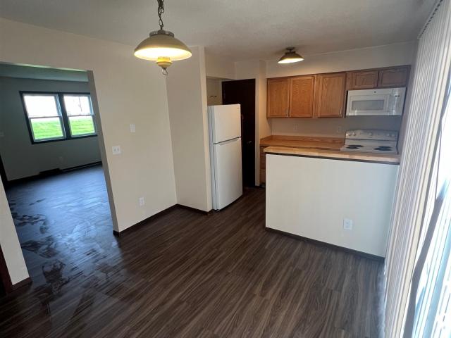 3861 lancaster road 3