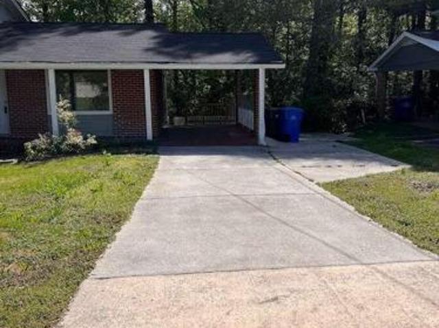3862 Adamsville Dr SW, Atlanta, GA 30331