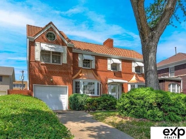 3862 California St, Omaha, NE 68131