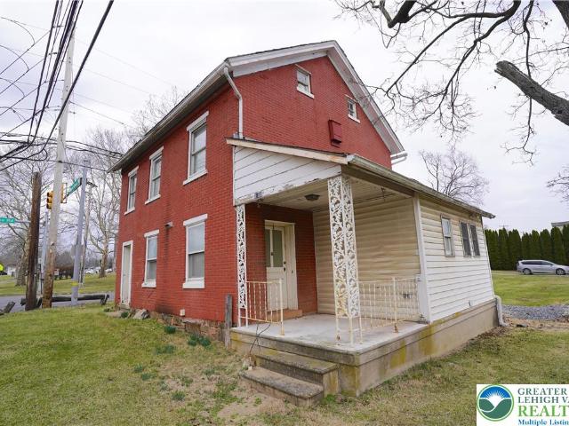 3863 Mauch Chunk Road