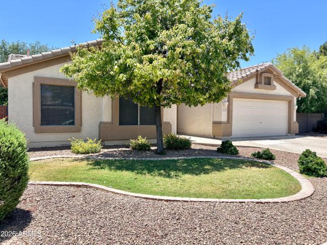 3863 E Linda Court