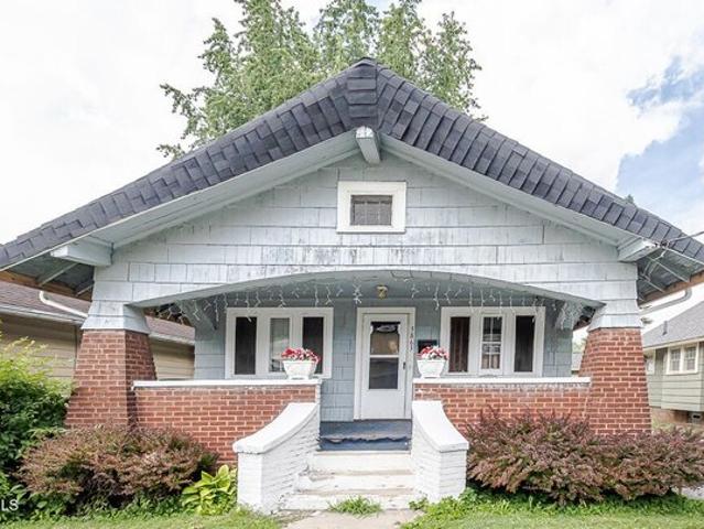 3863 Upton Ave, Toledo, OH 43613