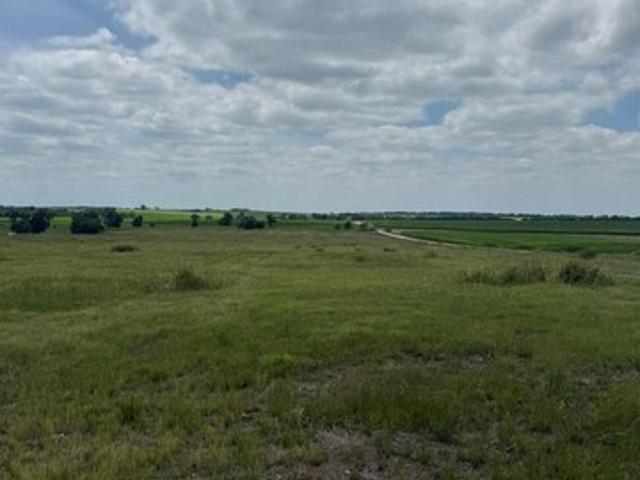 386 County Road 378, Lott, TX 76656