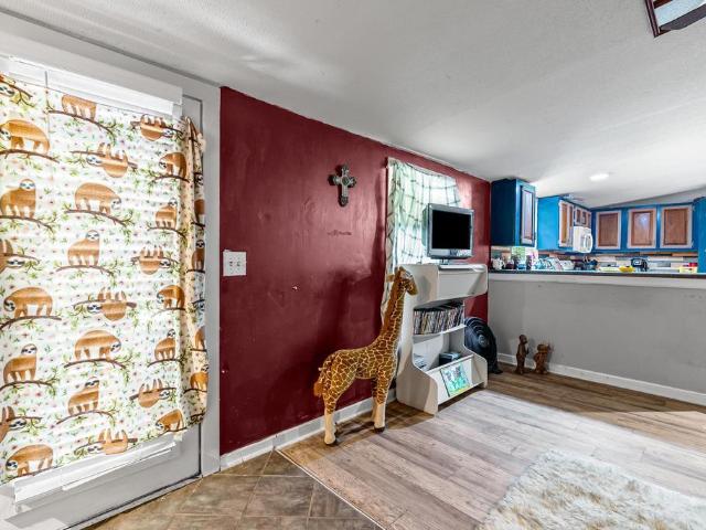 386 Cub Creek Rd