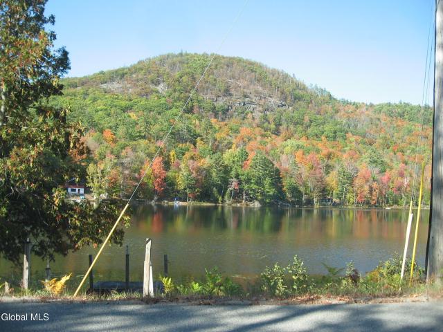 386 Beaver Pond Road