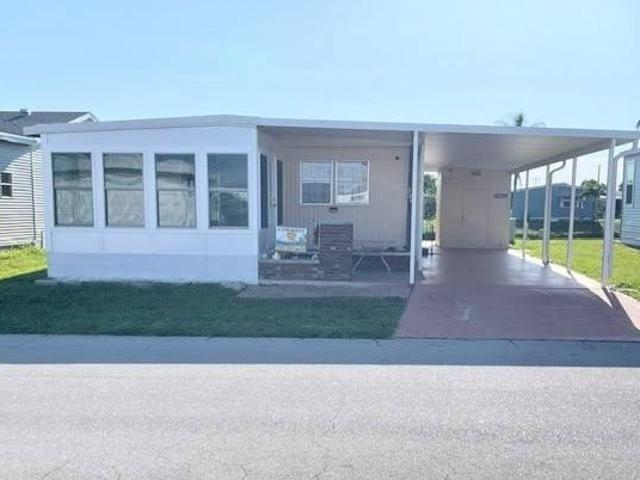 386 Jose Gaspar Dr, North Fort Myers, FL 33917