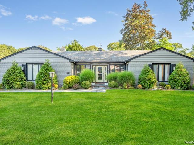 386 Mill Rd, Westhampton, NY 11977 | MLS #967573 | Compass