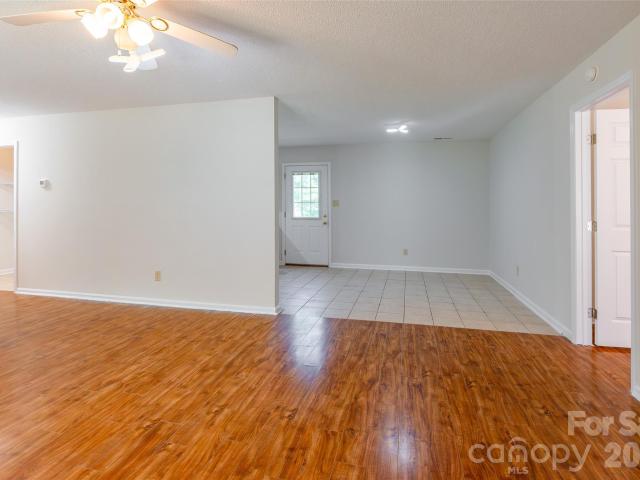 386 Sutton Springs Road