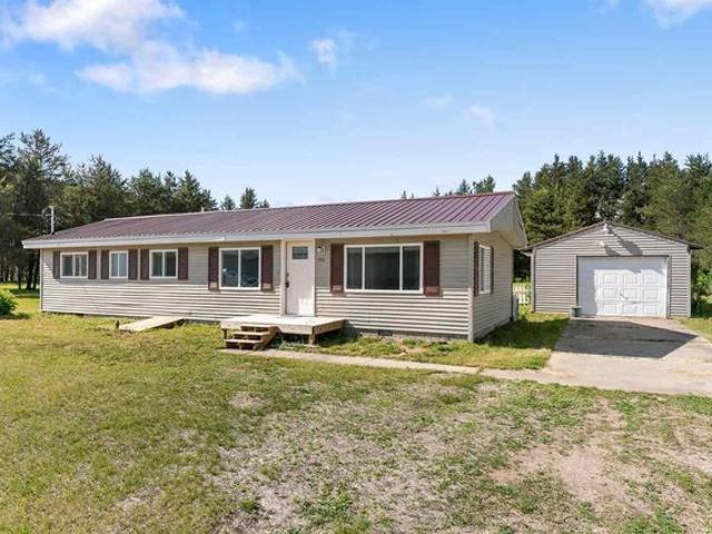 386 Randolph St, Gaylord, MI 49735