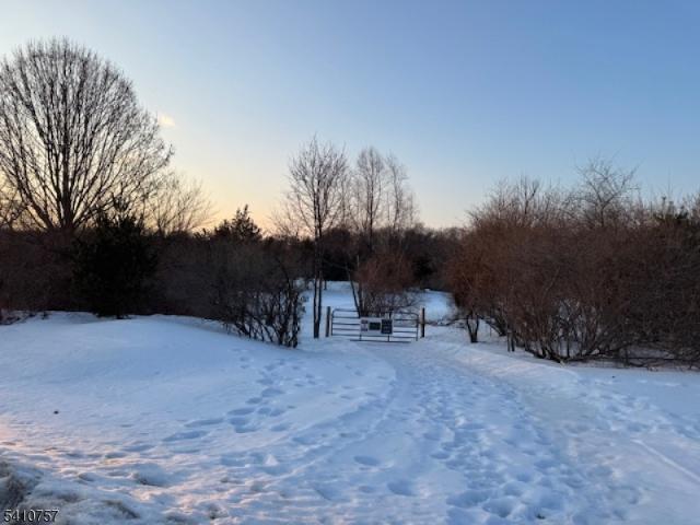 386 Ridge Rd