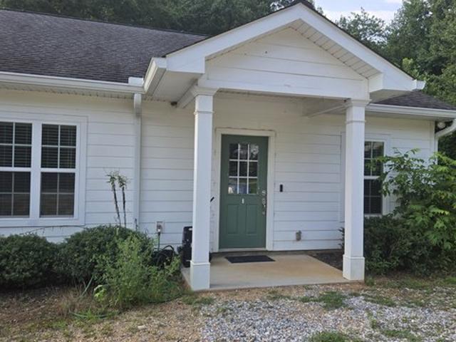 386B Double Springs Rd, Demorest, GA 30535