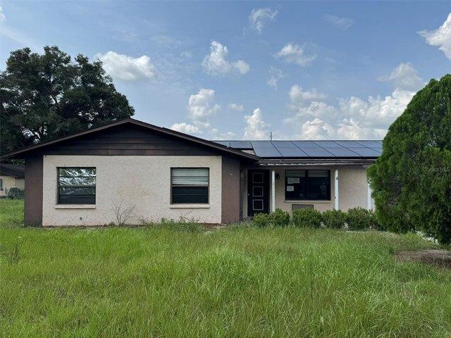 38745 Cambridge Dr, Zephyrhills, FL 33540