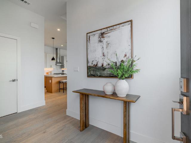 3874 W Point Dr, Los Angeles, CA 90065 | MLS #P1 26613