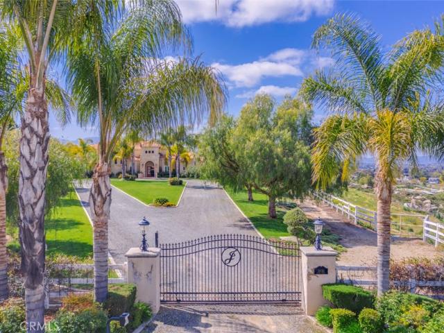 38750 Celita Cir, Temecula, CA 92592 | MLS #PW26043 | Compass