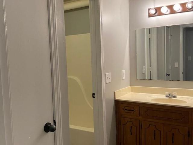 3875 Northeast Dr 2 Bedroom Apartment for Rent at 3875 Northeast Dr, Clarksville, TN 37040