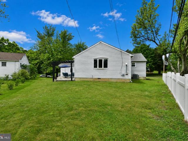 3875 Lukens Lane